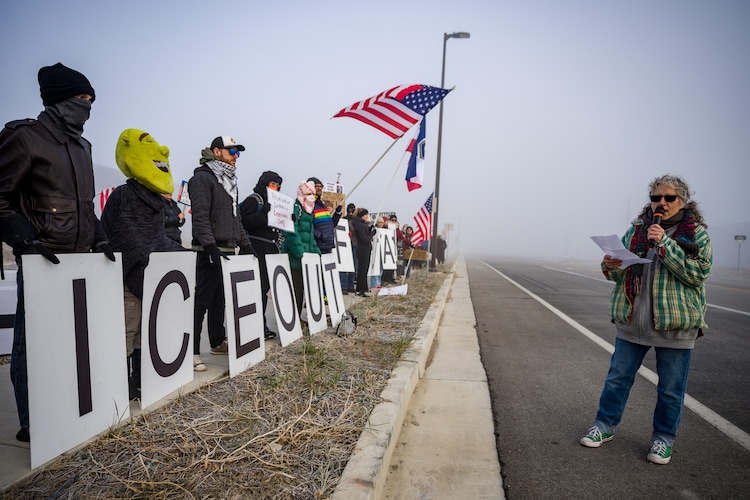 Liberal woman admits to running an ICE watch working with over 20,000 ...