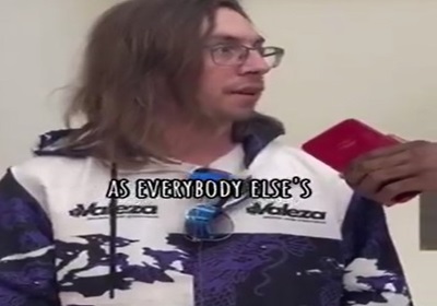 This Dude was Spittin' Nugget after Nugget! I Think he's an Alien