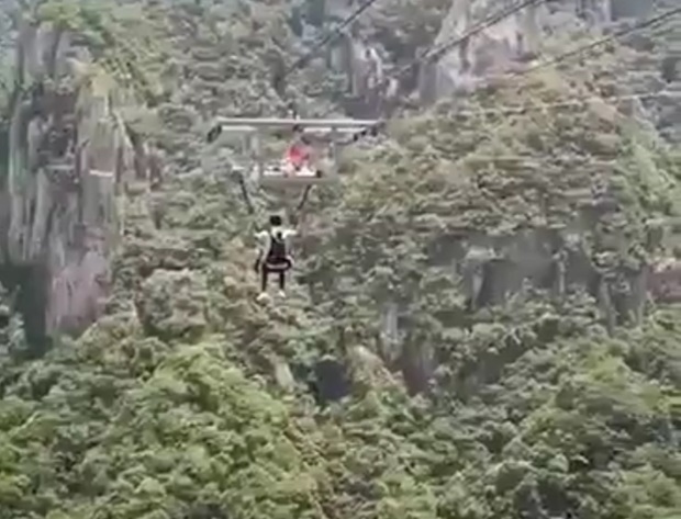 Bungee Jumps are Supposed to have a Rope Attached to the Rider Right? No