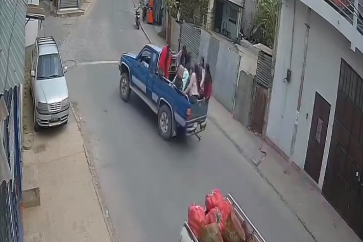 Wait up! Girl falls out of moving pickup Truck and I don't think antone ...